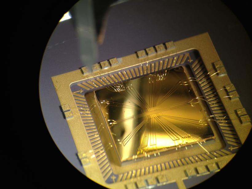 Ion trap quantum computing | University of Oxford Department of Physics